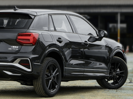 奥迪Q2L这车想明白了，一口气降至16w多，还要啥本田CRV？_搜狐汽车_搜狐网