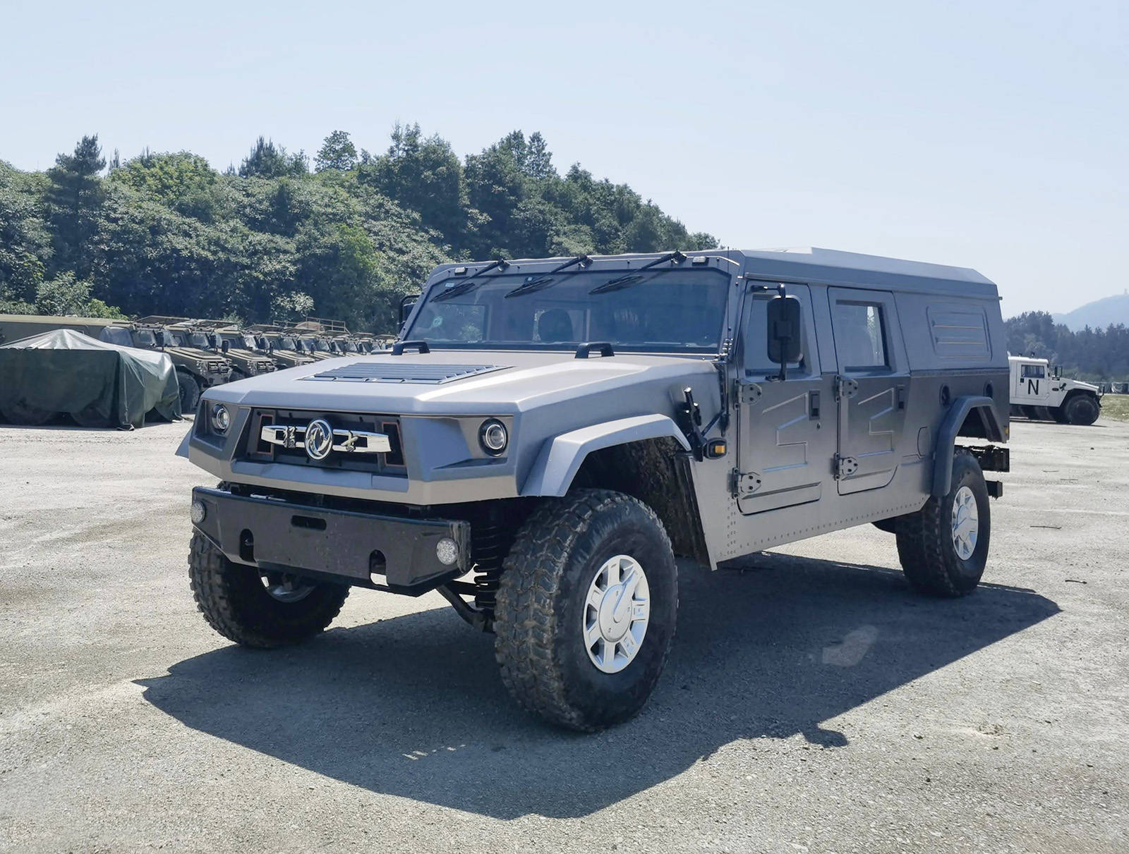 “东风猛士M51”实车曝光，气场不输悍马，或搭4.0T柴油+四驱_搜狐汽车_搜狐网