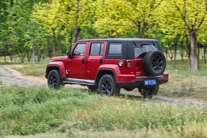 来BJ40刀锋英雄柴油版在野派对 邂逅初夏最潮野的露营_搜狐汽车_搜狐网