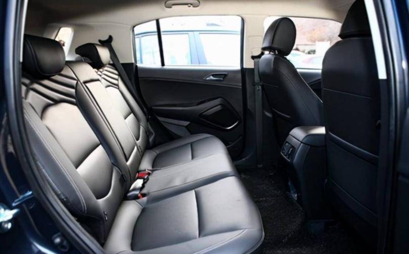 全新ix35 PK 新逍客，谁才是家用紧凑级SUV的性价比之选_搜狐汽车_搜狐网