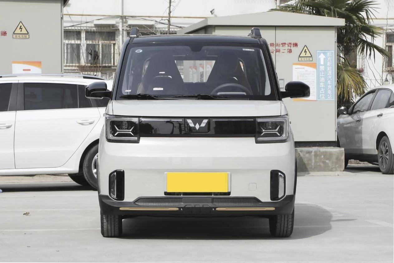 体验宏光MINIEV第3代，满电跑300公里，年轻人的第一台代步车_搜狐汽车_搜狐网