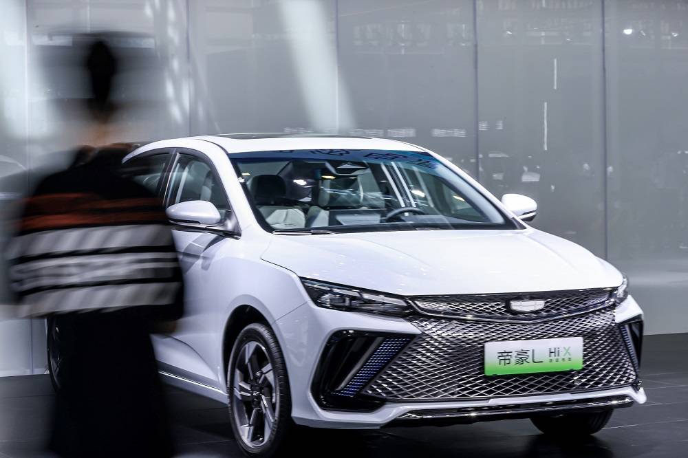 1300km超长续航，帝豪L雷神Hi·X超级电混登陆粤港澳大湾区车展_搜狐汽车_搜狐网
