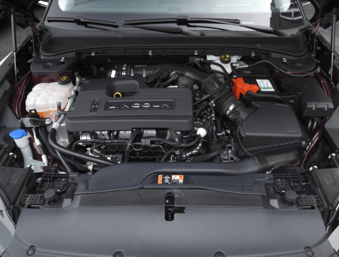 新秀PK老将，林肯Z对比奥迪A4L，谁更值得买？_搜狐汽车_搜狐网