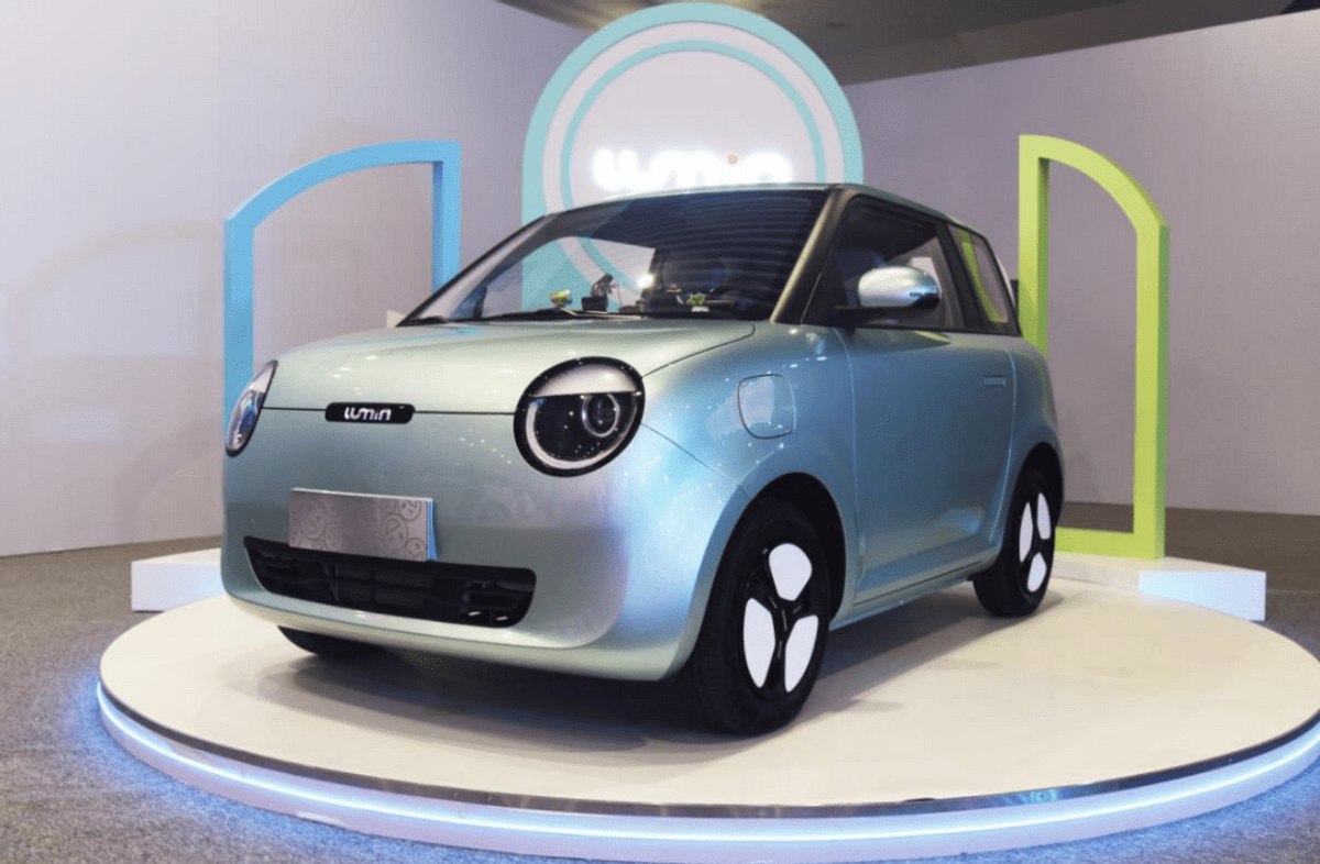 4万级电车大对决，MINIEV马卡龙PK长安糯玉米，差距到底有多大？_搜狐汽车_搜狐网