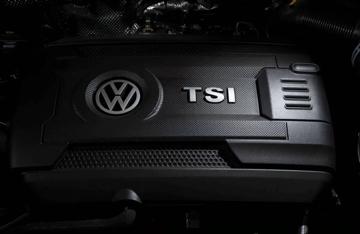 BBA 2.0T引擎升级！奥迪传统，宝马均衡，奔驰电气化激进，谁能打？_搜狐汽车_搜狐网