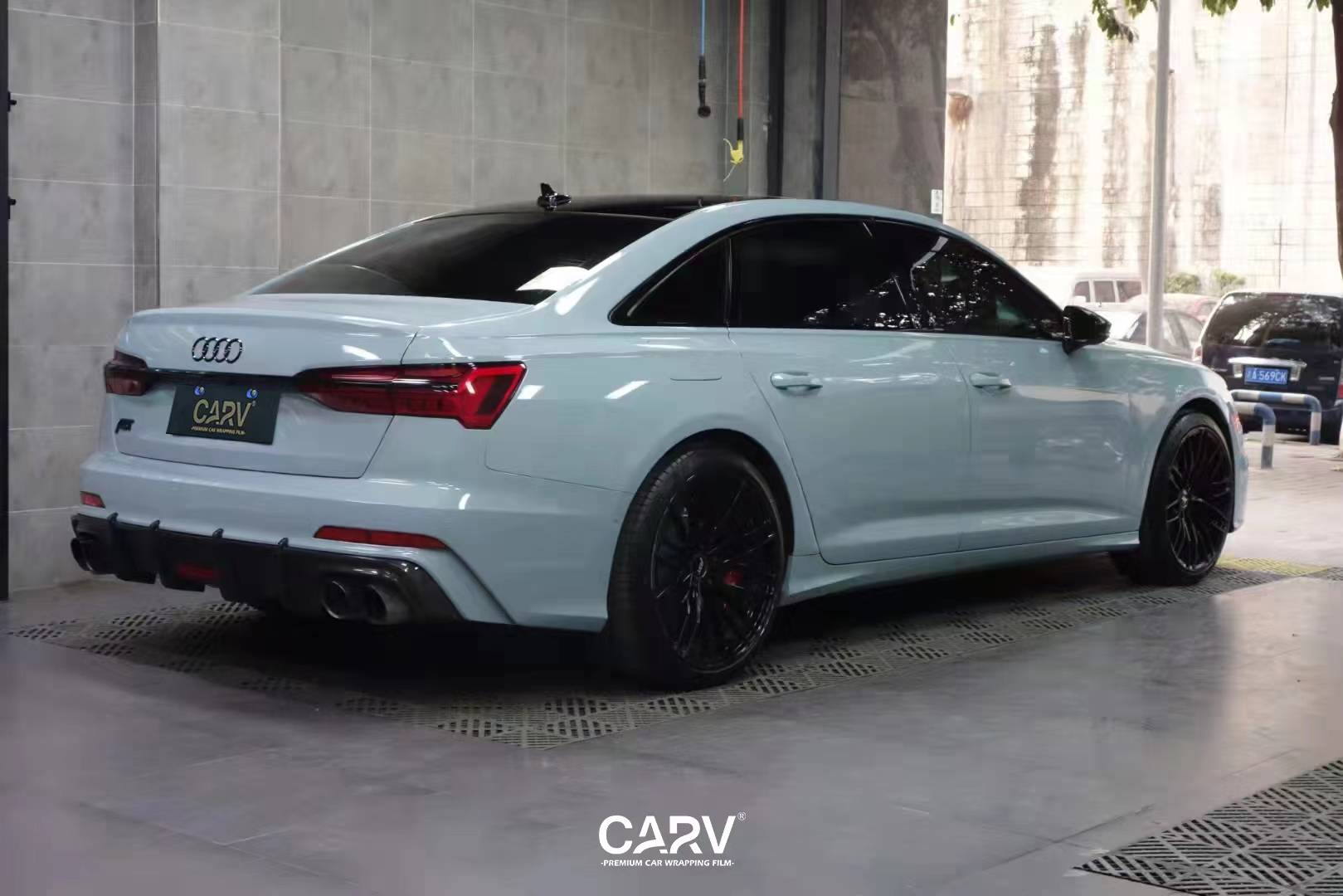 奥迪A6卡孚改色膜白金莫兰迪蓝_搜狐汽车_搜狐网