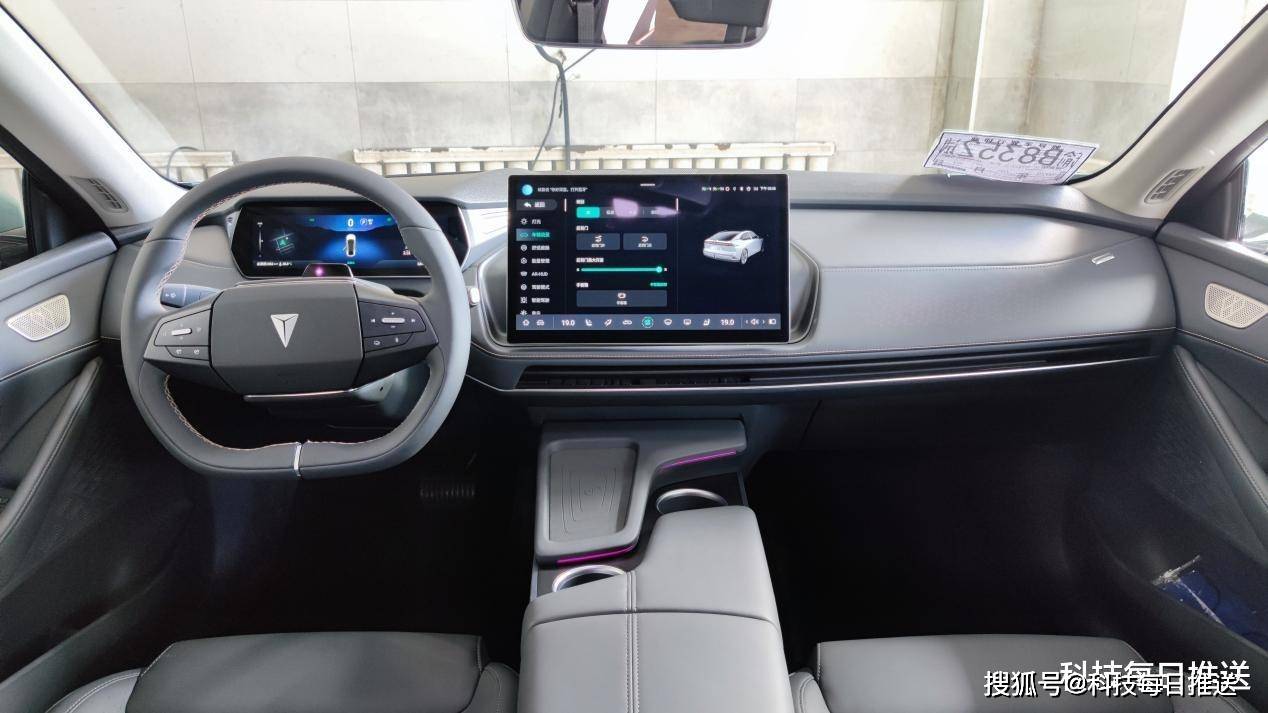 对标特斯拉Model 3？试驾长安深蓝SL03_搜狐汽车_搜狐网