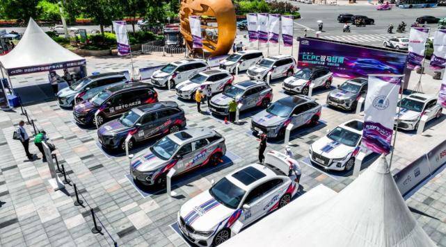 奔袭甘南秘境 一汽-大众揽境称雄2022 CCPC公众站_搜狐汽车_搜狐网