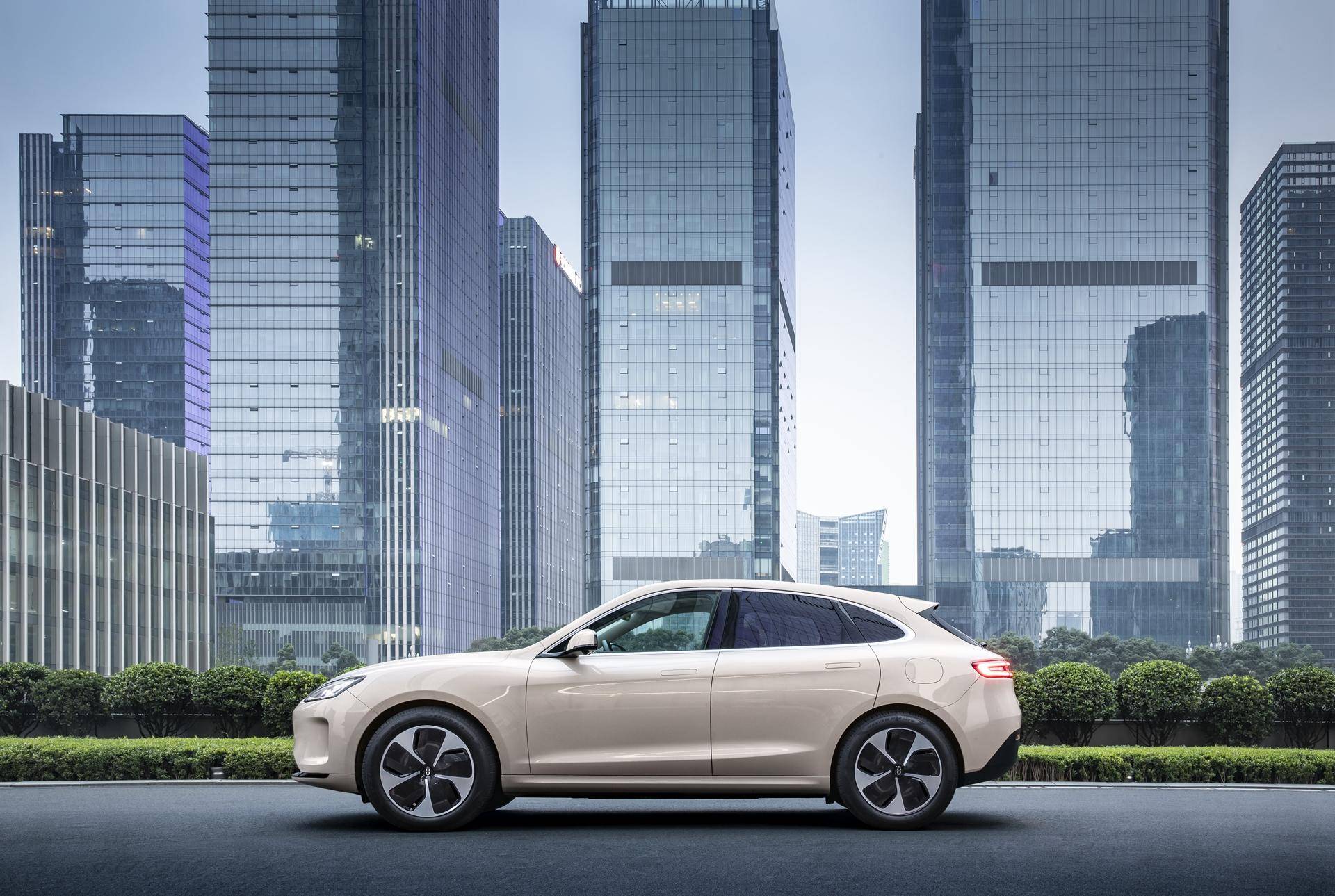 最高续航540km AITO问界M5 EV开启预订 有望9月份上市_搜狐汽车_搜狐网