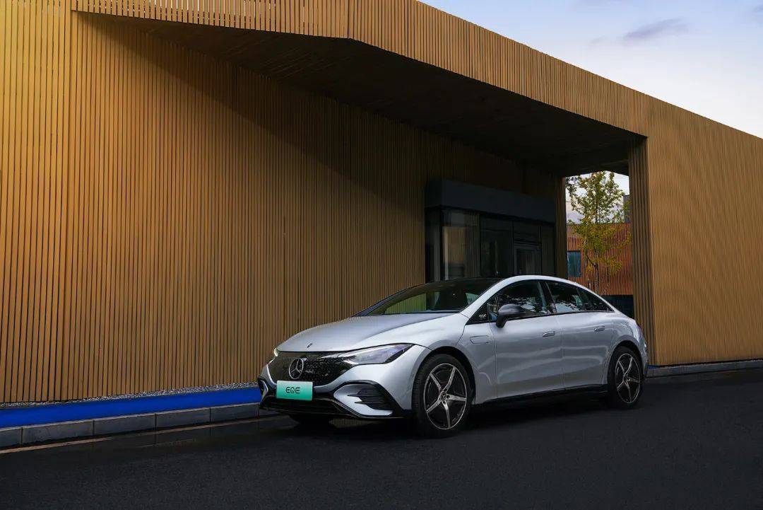 为你，唤醒每寸感知全新EQE开启预售_搜狐汽车_搜狐网