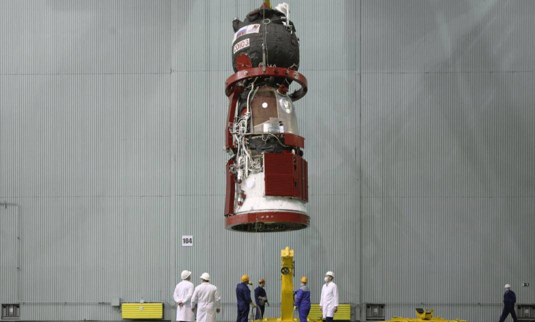 美俄都不表态！国际空间站航天员尴尬了，联盟MS-22还能修复吗？_联盟号飞船_泄漏_问题