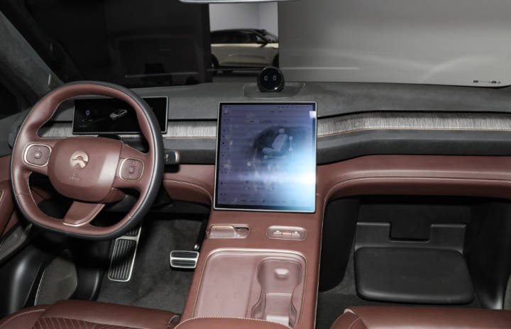 定位轿跑SUV，起售48.8万的蔚来EC7表现为何拉胯？_搜狐汽车_搜狐网