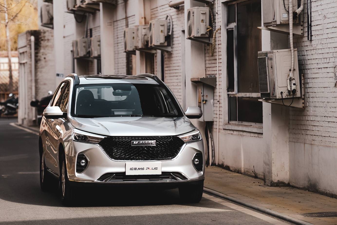 现在入手哈弗M6 PLUS真的香，不仅产品给力，还享受税险全免_搜狐汽车_搜狐网