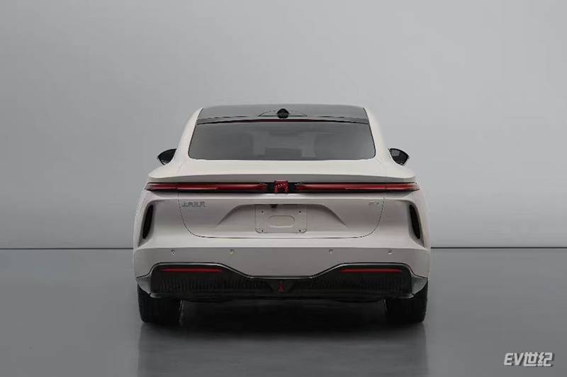 500km/600km两种续航，单/双电机两种版本可选 飞凡F7更多参数曝光_搜狐汽车_搜狐网