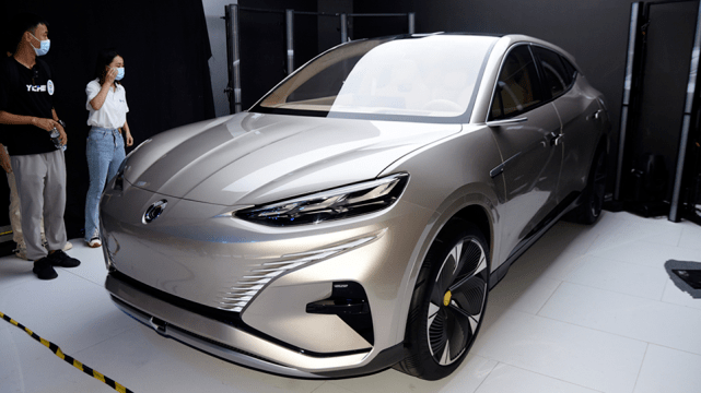 比Model Y空间大动力强，加速不到3秒，腾势N7卖30万值吗？_搜狐汽车_搜狐网