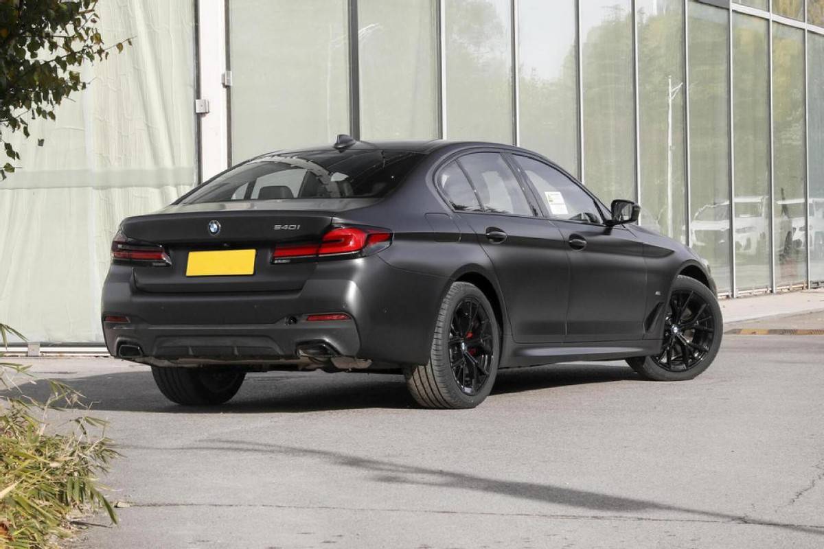 C级车中的“狠货”，配3.0T动力提速5.1秒，还是纯进口，宝马540i_搜狐汽车_搜狐网