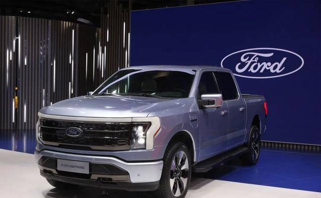 福特汽车纯电皮卡F-150Lightning亮相进博会，首次在中国展出_搜狐汽车_搜狐网