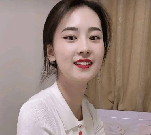 哥哥和嫂子分手了,弟弟能娶吗?”哈哈哈哈哈注意脊梁骨包子关系什么