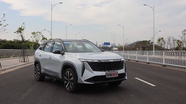 CMA架构下的“新三好SUV”，有高阶智驾系统加持，试驾吉利博越L_搜狐汽车_搜狐网