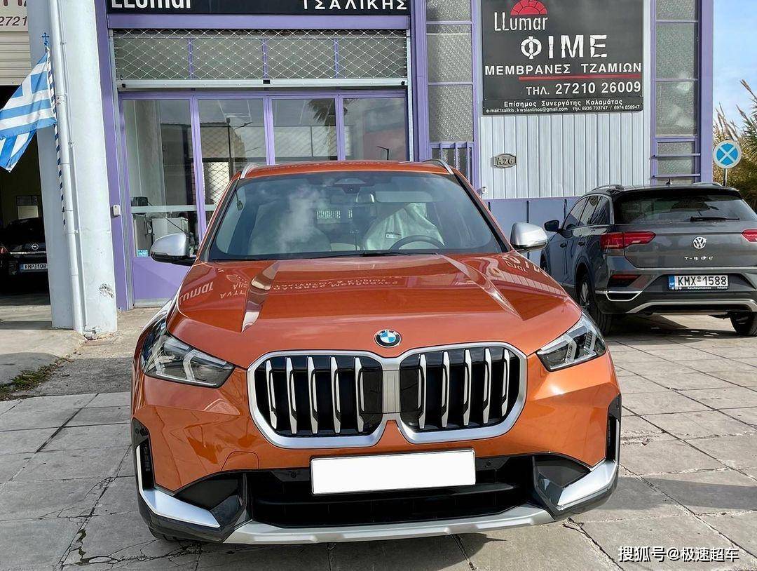 橘色车身真帅气！立体美学全面出击，新宝马X1即将登场，2.0T+8AT_搜狐汽车_搜狐网