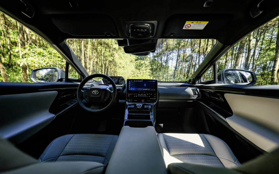 19.98万起，最高续航615公里，广汽丰田bZ4X应该怎么选？_搜狐汽车_搜狐网