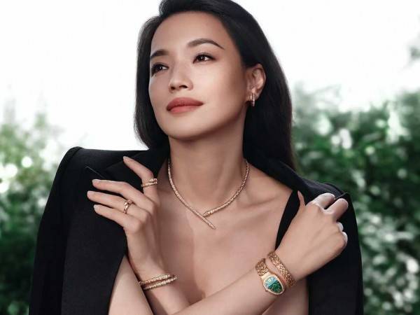 BVLGARI宝格丽代言人舒淇魅力演绎Serpenti系列高级珠宝谱写灵蛇传奇_品牌_广告_大片