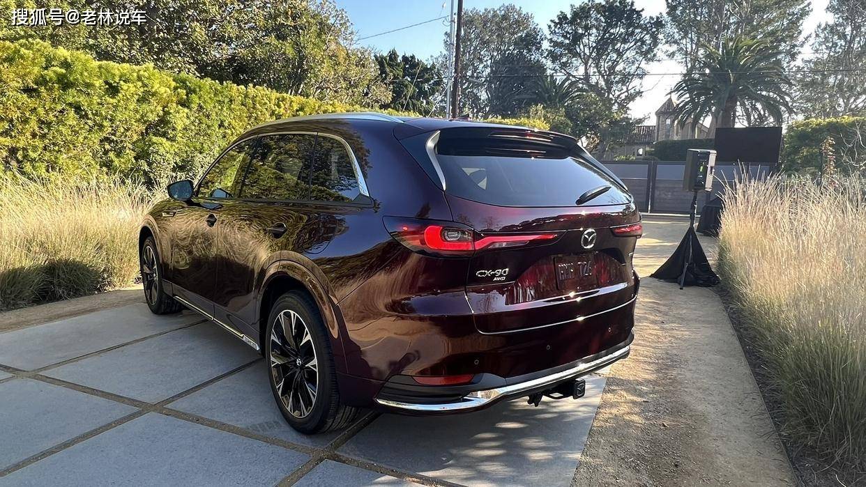 全新SUV来袭，3.3T+8AT+大6座，外观大气又个性，还有插混版本_搜狐汽车_搜狐网