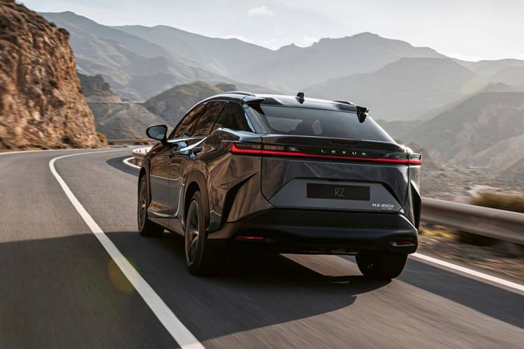 确认！新一代RX/RZ即将上市，雷克萨斯最强“大招”_搜狐汽车_搜狐网