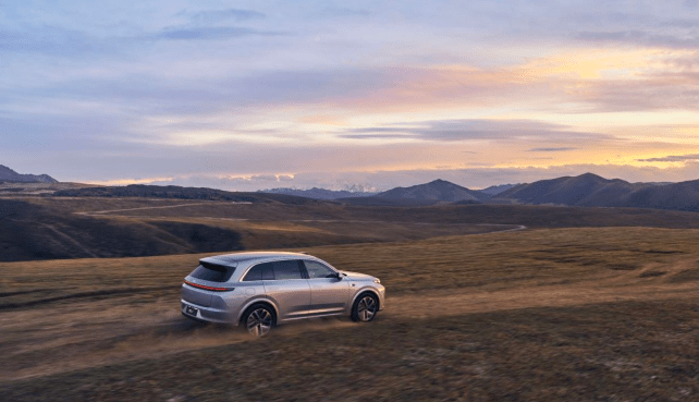 家庭无座豪华大沙发 理想L7售31.98-37.98万_搜狐汽车_搜狐网