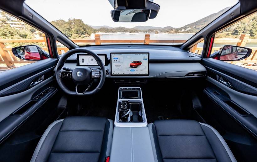 15万级纯电SUV中的“王炸”，大空间长续航的合创Z03_搜狐汽车_搜狐网