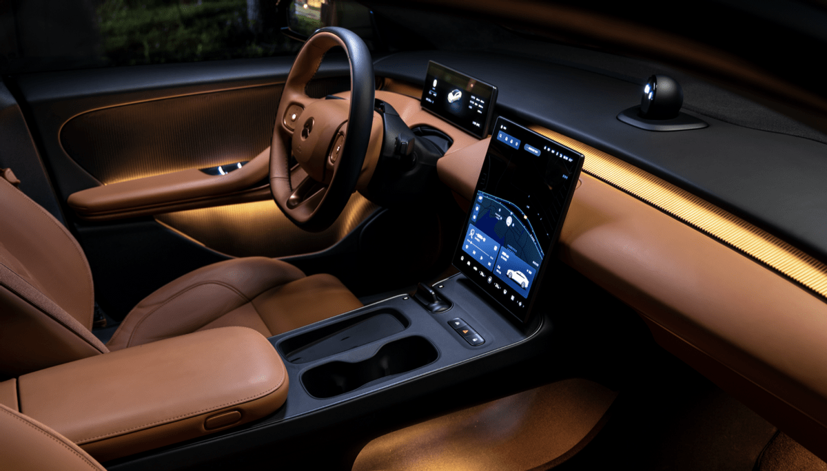 年轻人的dream car应该符合时代特征，老宝马和新蔚来我选ET5_搜狐汽车_搜狐网