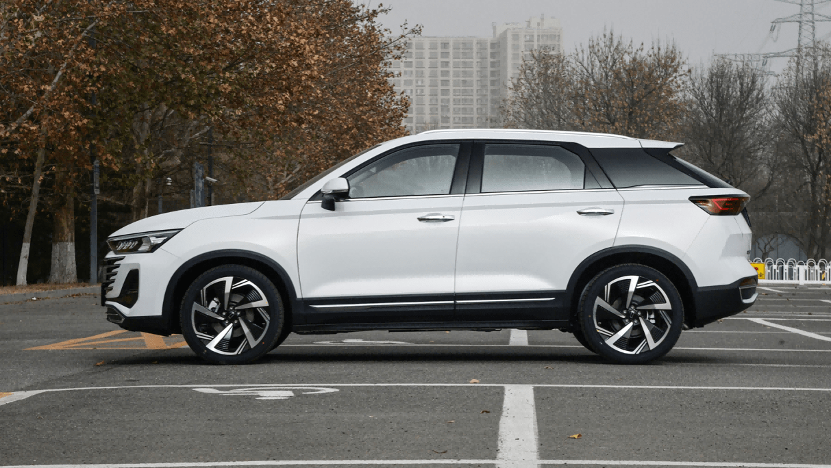 3款“亲民”国产SUV，奔腾T77、吉利博越、长安CS55 PLUS你选谁？_搜狐汽车_搜狐网