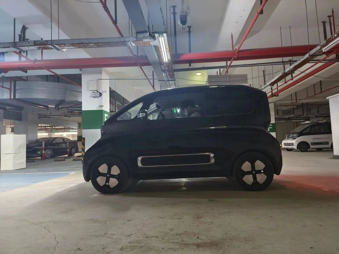 宝骏KiWi EV首次OTA：自动泊车能值10万块吗_搜狐汽车_搜狐网