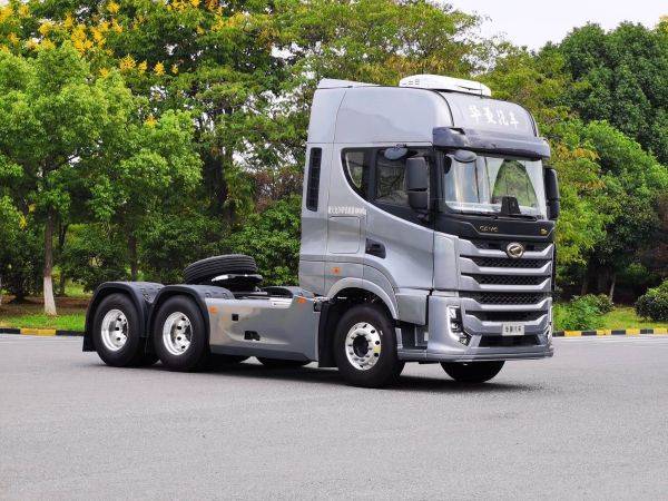 华菱S11/X9立足新生代 将重塑干线物流市场格局_搜狐汽车_搜狐网