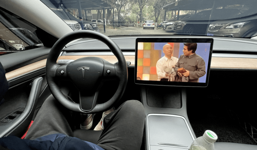 拥有油电双车是种什么体验？听听Model 3 & XC60车主怎么说_搜狐汽车_搜狐网