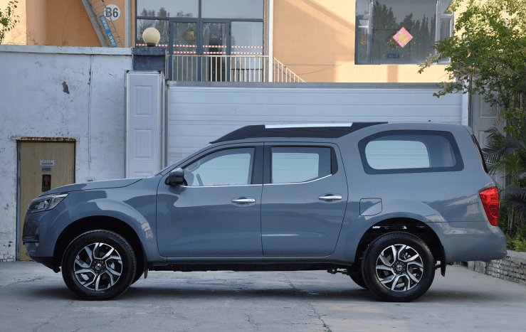 太能“装”了，全新2.0T+8AT+3.15米轴距，又一SUV黑马实图曝光_搜狐汽车_搜狐网