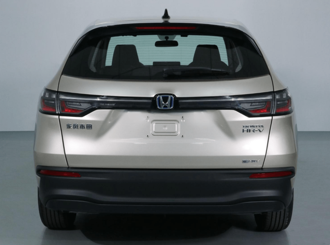 又一合资紧凑SUV将亮相，1.5T马力182匹，选它还是自主？_搜狐汽车_搜狐网