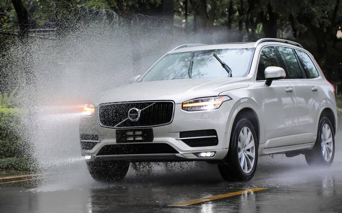 荣获IIHS 2023年顶级安全之选+大奖，沃尔沃XC90为何这么强？_搜狐汽车_搜狐网