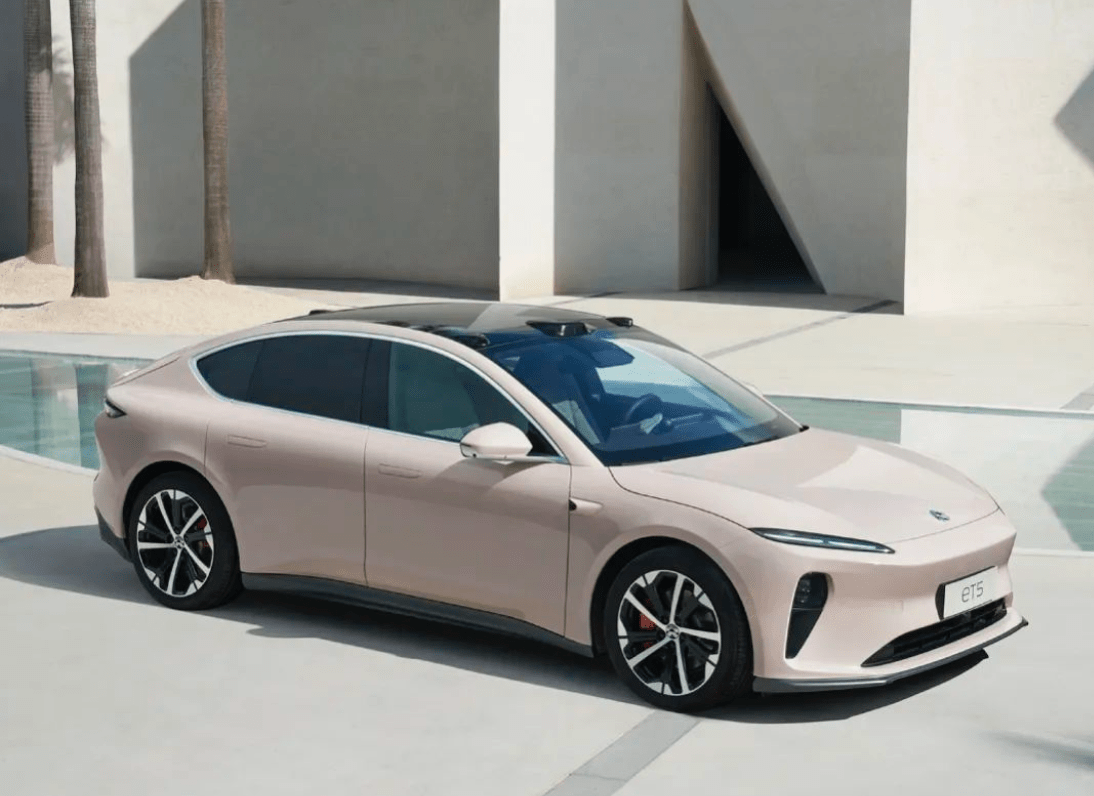 无惧补能焦虑的蔚来ET5，如何将特斯拉Model 3拉下神坛？_搜狐汽车_搜狐网