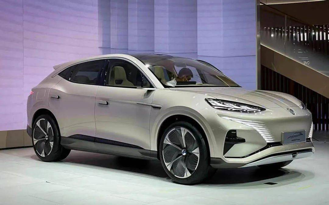 腾势N7发布，主打猎跑SUV设定，第一眼像保时捷Macan_搜狐汽车_搜狐网