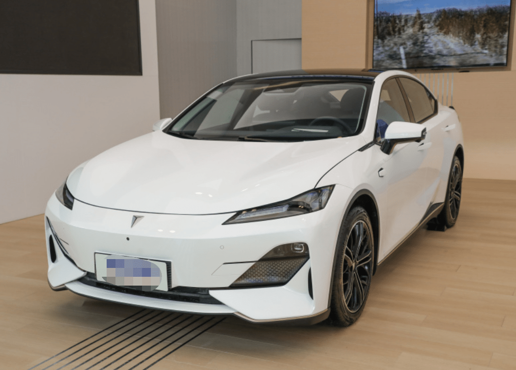 空间、智能双重对比，汉EV、深蓝SL03、零跑C01三车PK_搜狐汽车_搜狐网