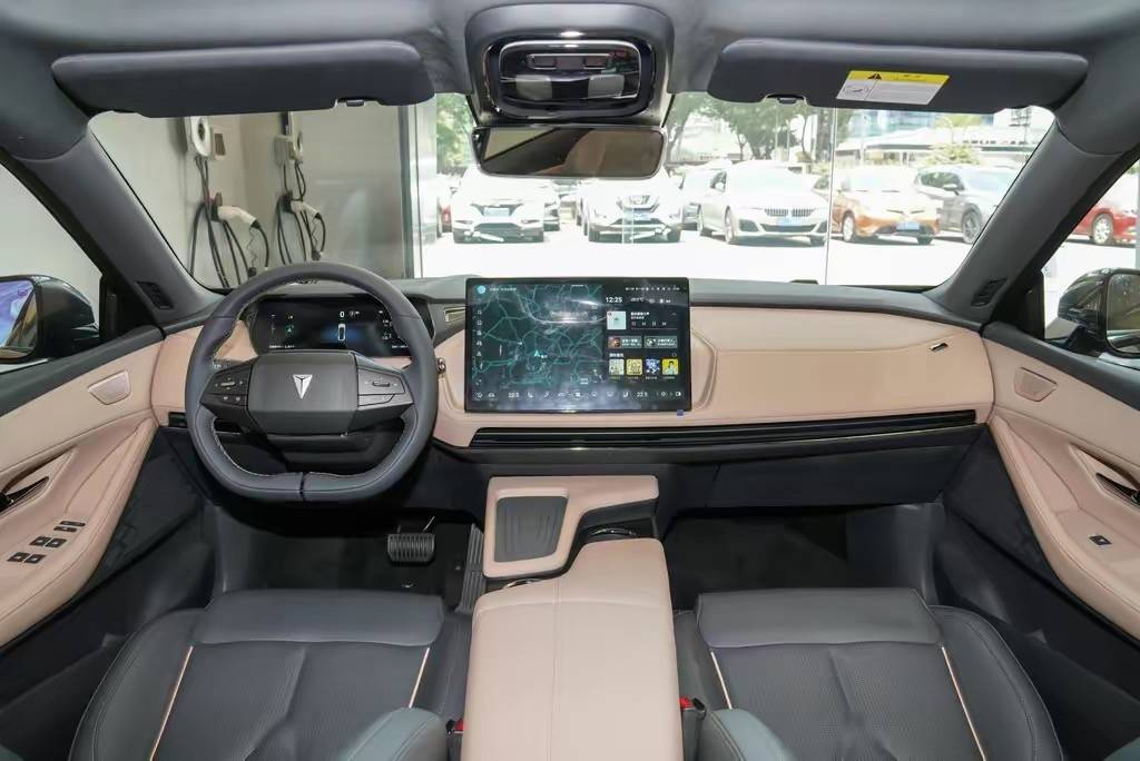 试驾长安深蓝SL03纯电版，续航705km，售价22.19万，值得入手吗？_搜狐汽车_搜狐网