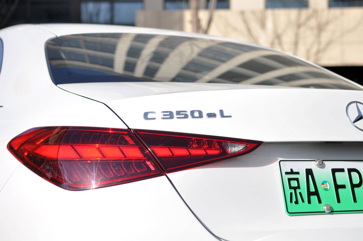 品质感豪华感依旧 TC君试驾奔驰C 350 e L_搜狐汽车_搜狐网