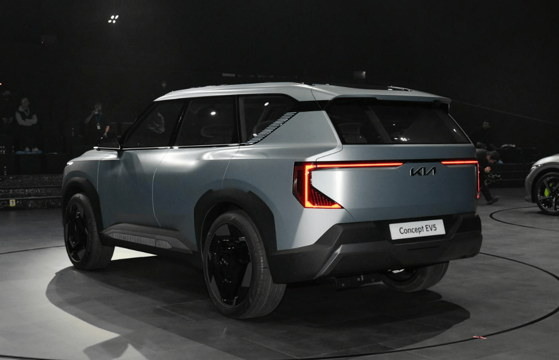 起亚五年内推6款纯电车，EV6 GT打头阵，重塑销售渠道_搜狐汽车_搜狐网