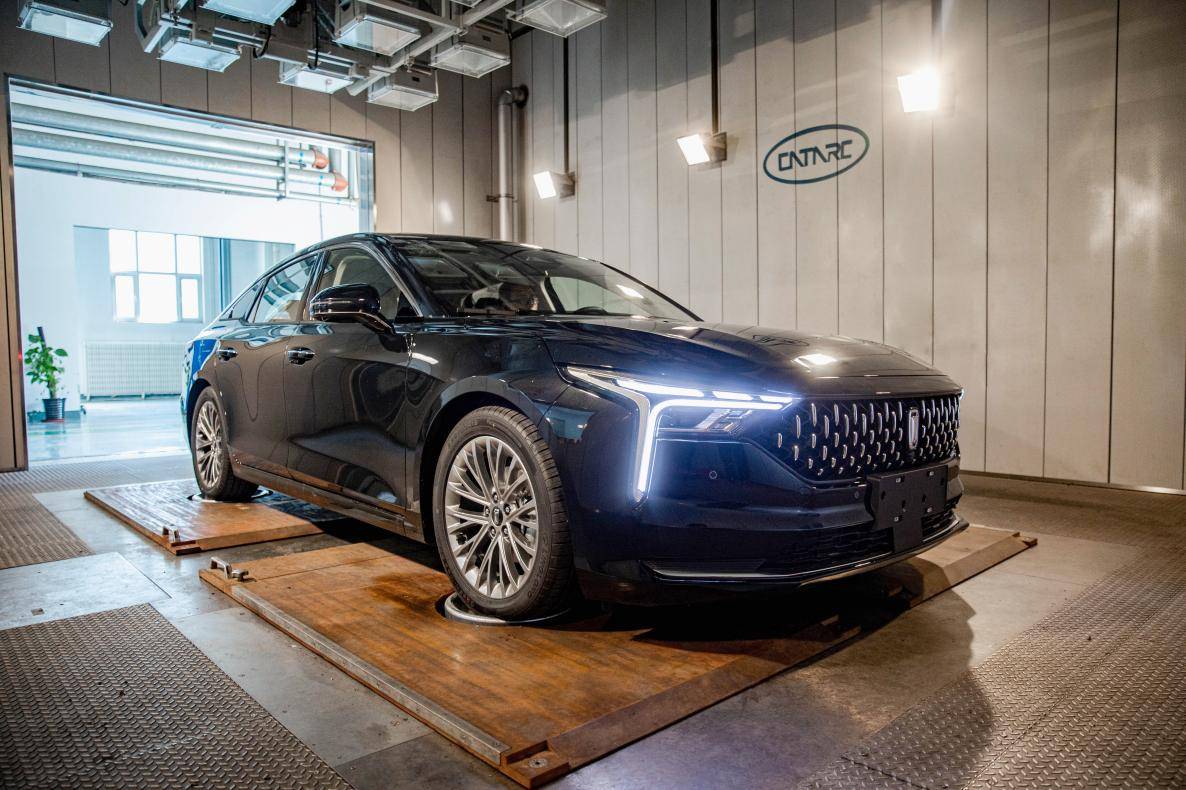 小两口买什么车_奔腾B70，你的舒适之选_搜狐汽车_搜狐网