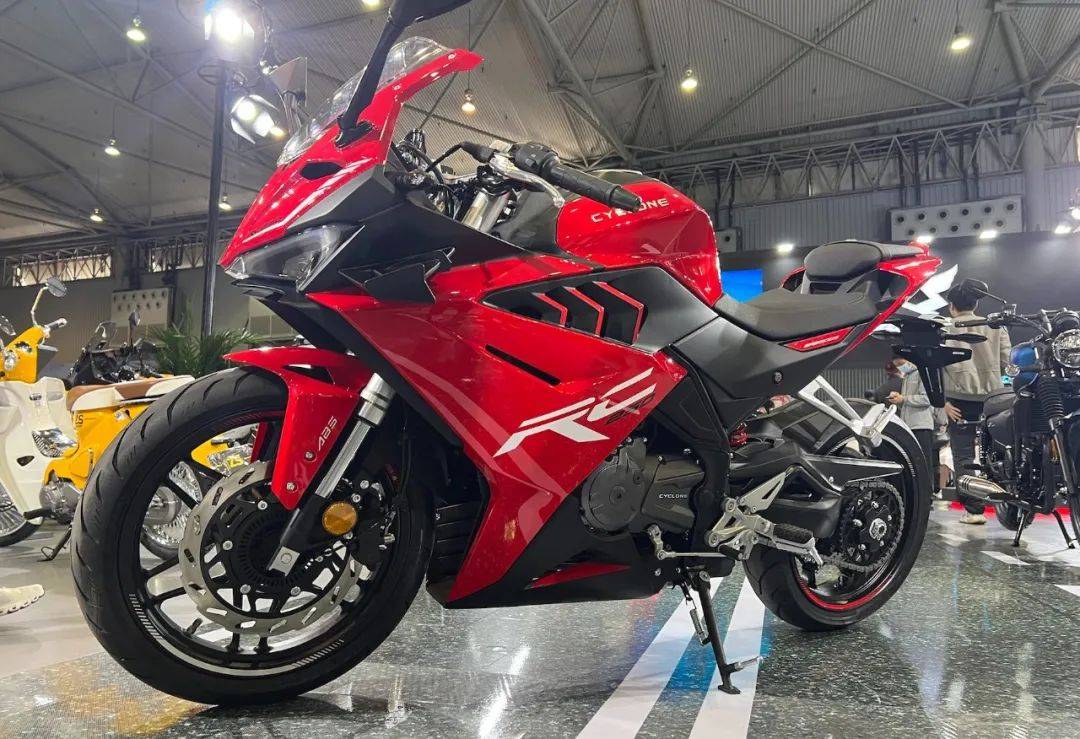 全系齐上阵，车展秀肌肉：宗申机车亮相蓉城_搜狐汽车_搜狐网