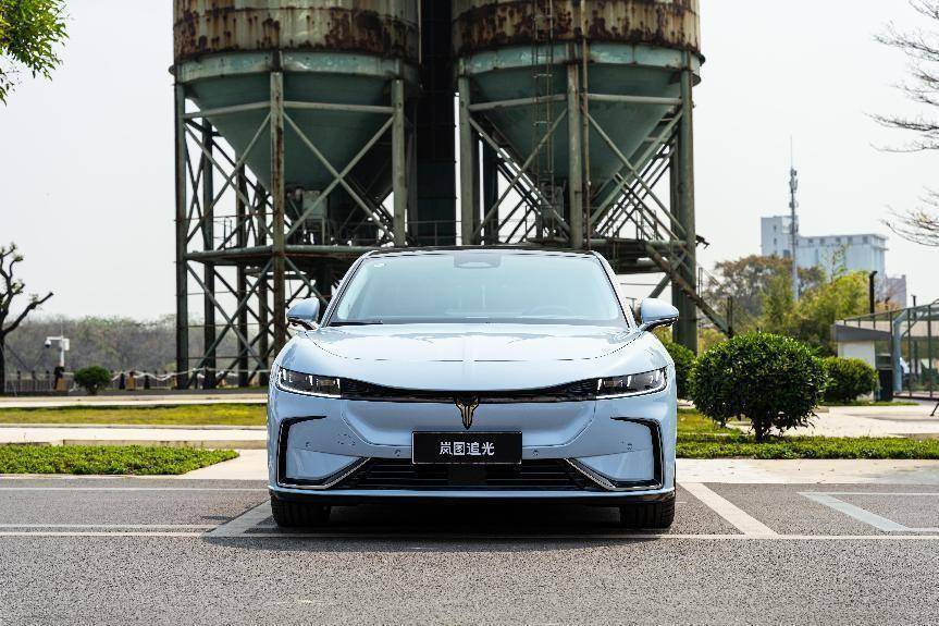 A6L车主想要买台纯电车，看了蔚来ET7，最终还是选了岚图追光_搜狐汽车_搜狐网