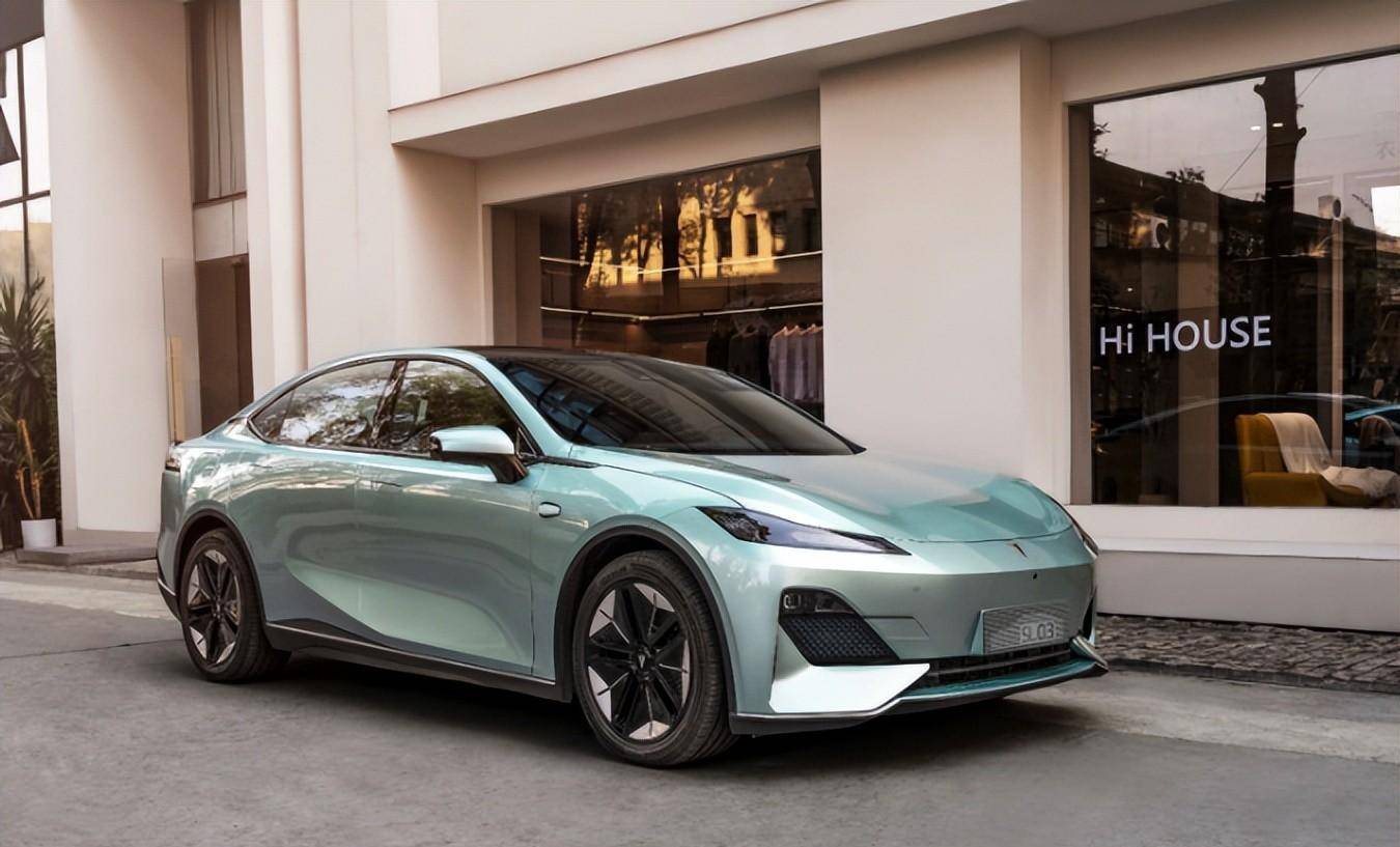 传祺影豹2.0T正式亮相，用于265匹马力和400牛米的它值多少钱_搜狐汽车_搜狐网