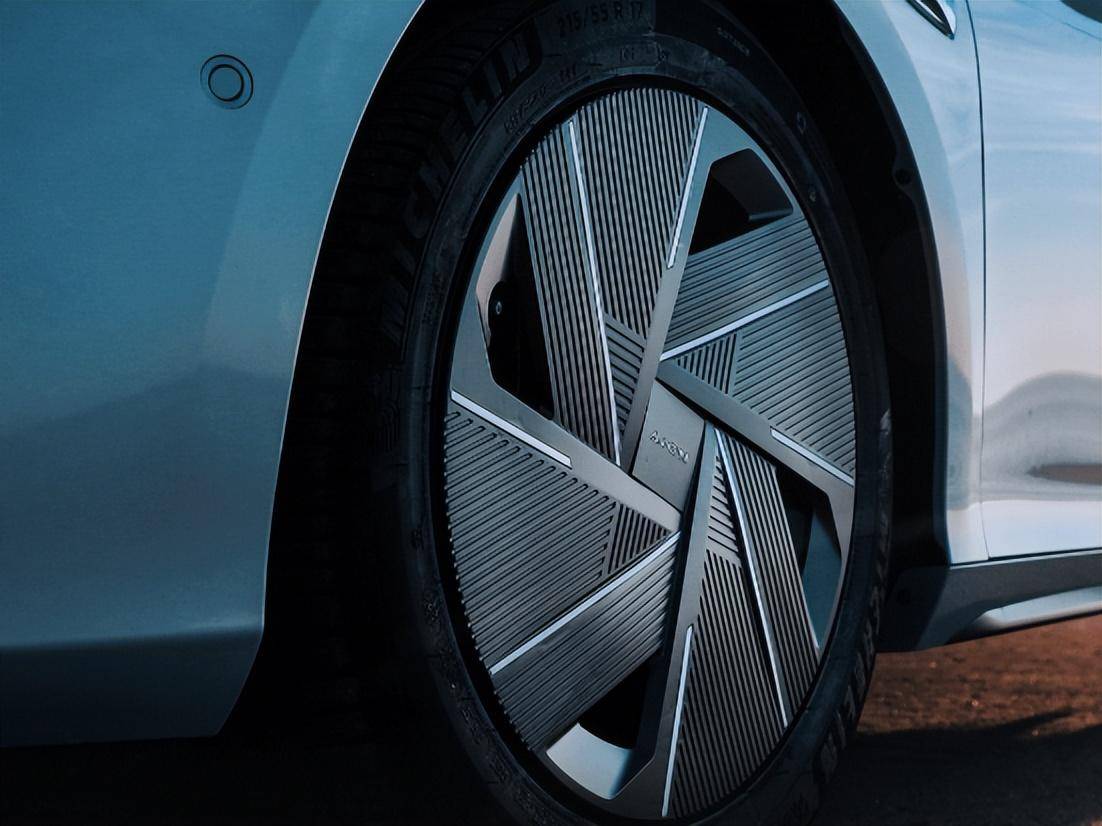 2023年，颜值出众的15款车_搜狐汽车_搜狐网