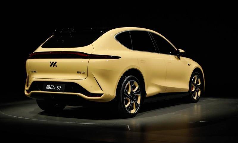 试驾智己LS7 50万元豪华SUV天花板就这？_搜狐汽车_搜狐网